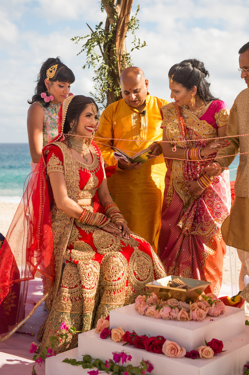 Take a look at an amazing destination wedding in Los Cabos - Bon Vivant ...