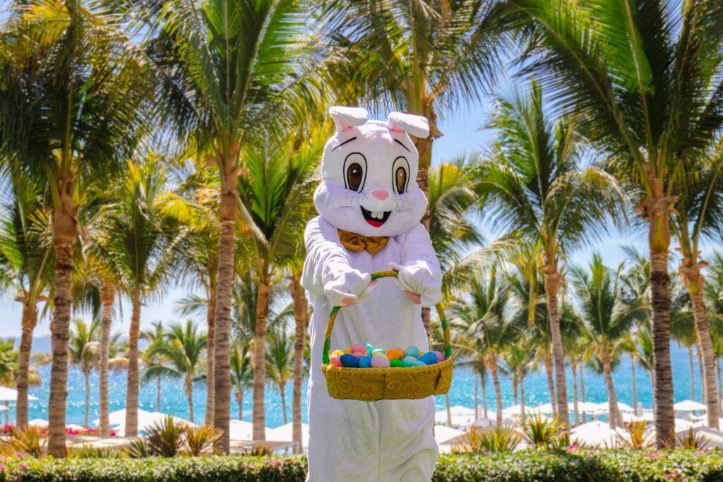 A memorable Easter on Mexican beaches