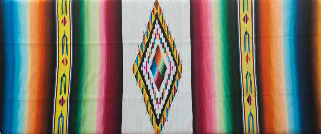 The ancestral art of weaving a Mexican sarape - México